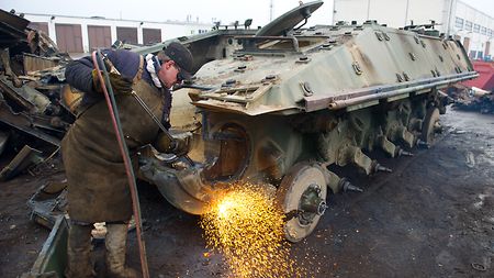 Treaty on Conventional Armed Forces in Europe (CFE Treaty) - Federal ...