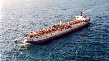 Oil offloading facility FSO Safer: Salvage mission can finally begin ...